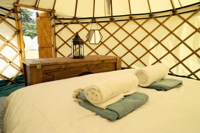 Luxury Willow Yurt for 2 - Wilderness Festival