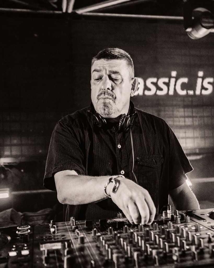 Luke Una - Wilderness Festival